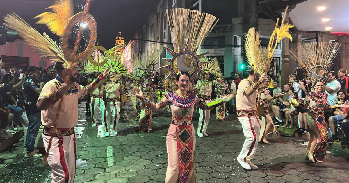 Los Testarudos y Camila I brillan en la primera precarnavalera