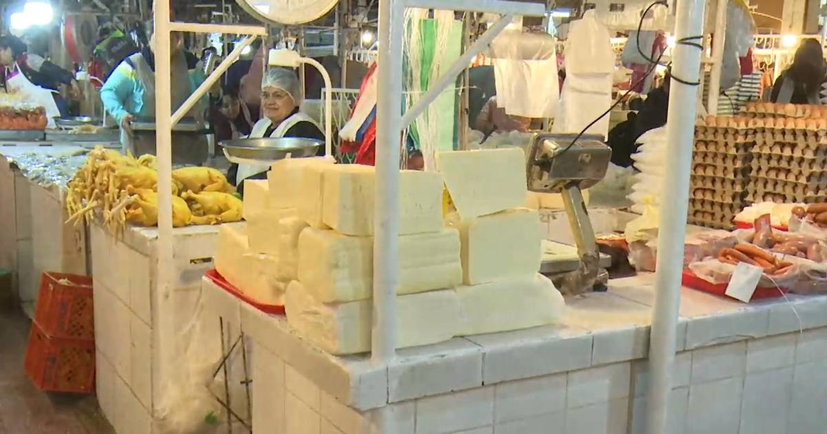 Suben precios de pollo, huevo y queso en Santa Cruz en el inicio de la ...