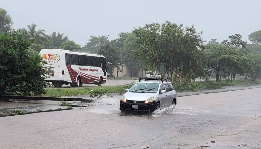 ¡Camila Ribera Roca es la Reina del Carnaval Cruceño 2026!