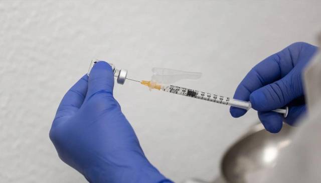 ¡Camila Ribera Roca es la Reina del Carnaval Cruceño 2026!